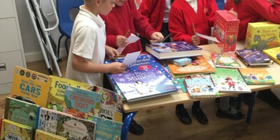 Welcome to Flamstead End School