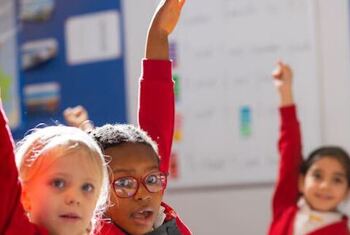 Welcome to Flamstead End School